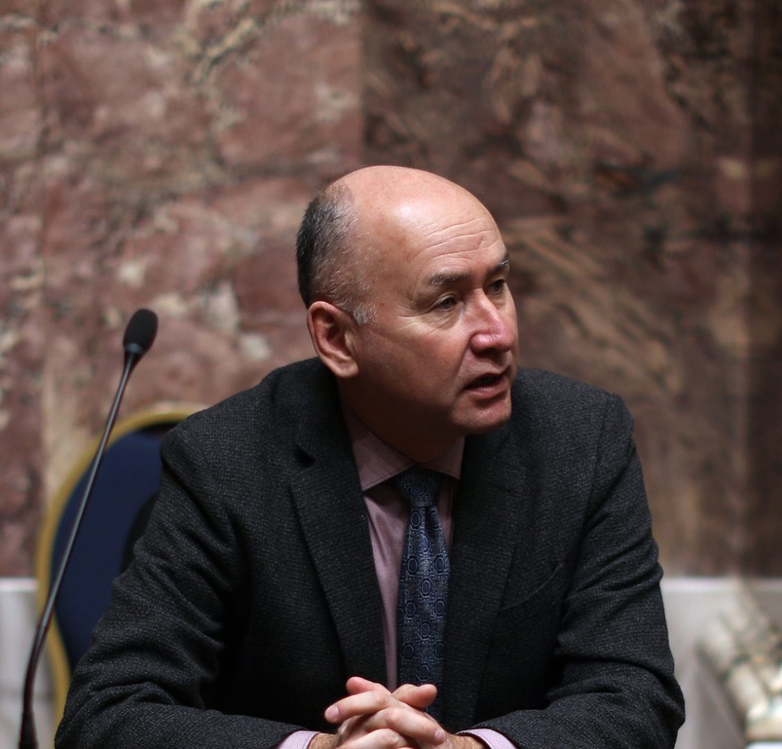 Outspoken FN leader and LNG advocate Ellis Ross will vie for federal ...