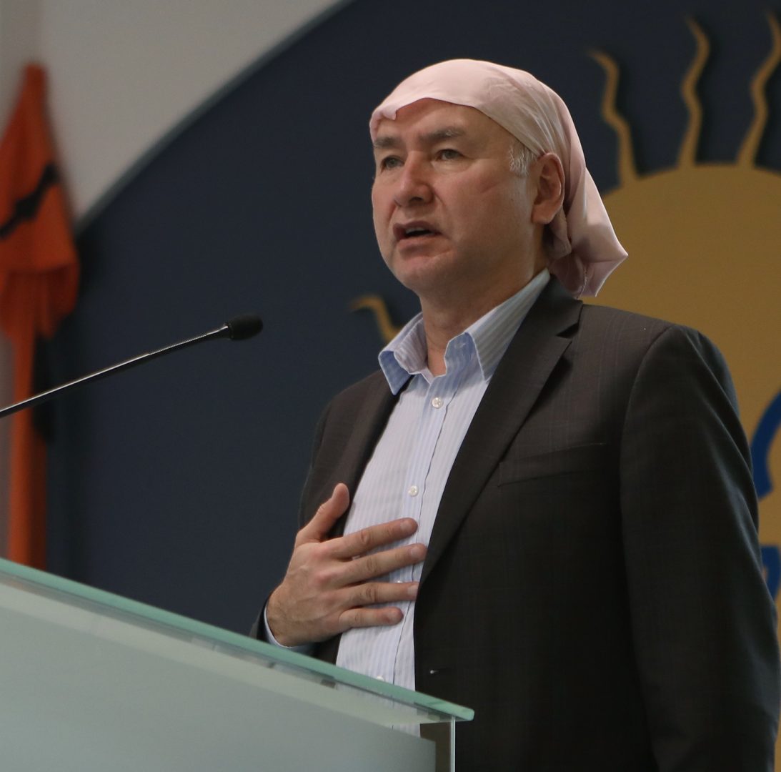 Outspoken FN leader and LNG advocate Ellis Ross will vie for federal ...