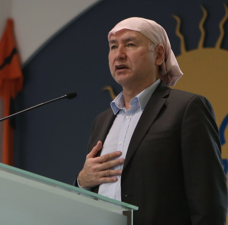 Outspoken FN leader and LNG advocate Ellis Ross will vie for federal ...